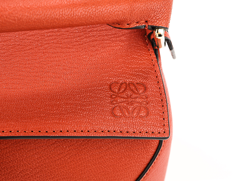 LOEWE(로에베) [로에베] 21FW (A510P60X03 8381) 여성 퍼즐 엣지 숄더백 | S.I.VILLAGE (에스아이빌리지)